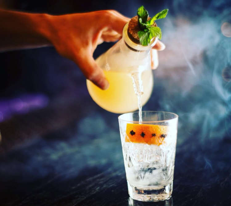 puerta-uno-bar-tragos-disfrutarosario